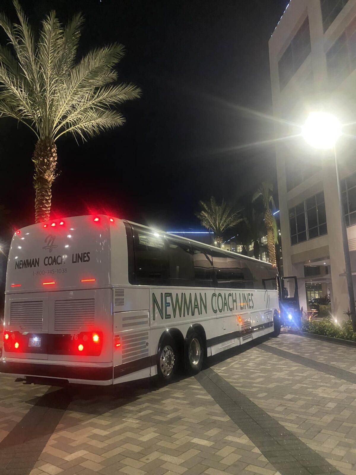 Corporate Charter Bus – Newman Coach Lines